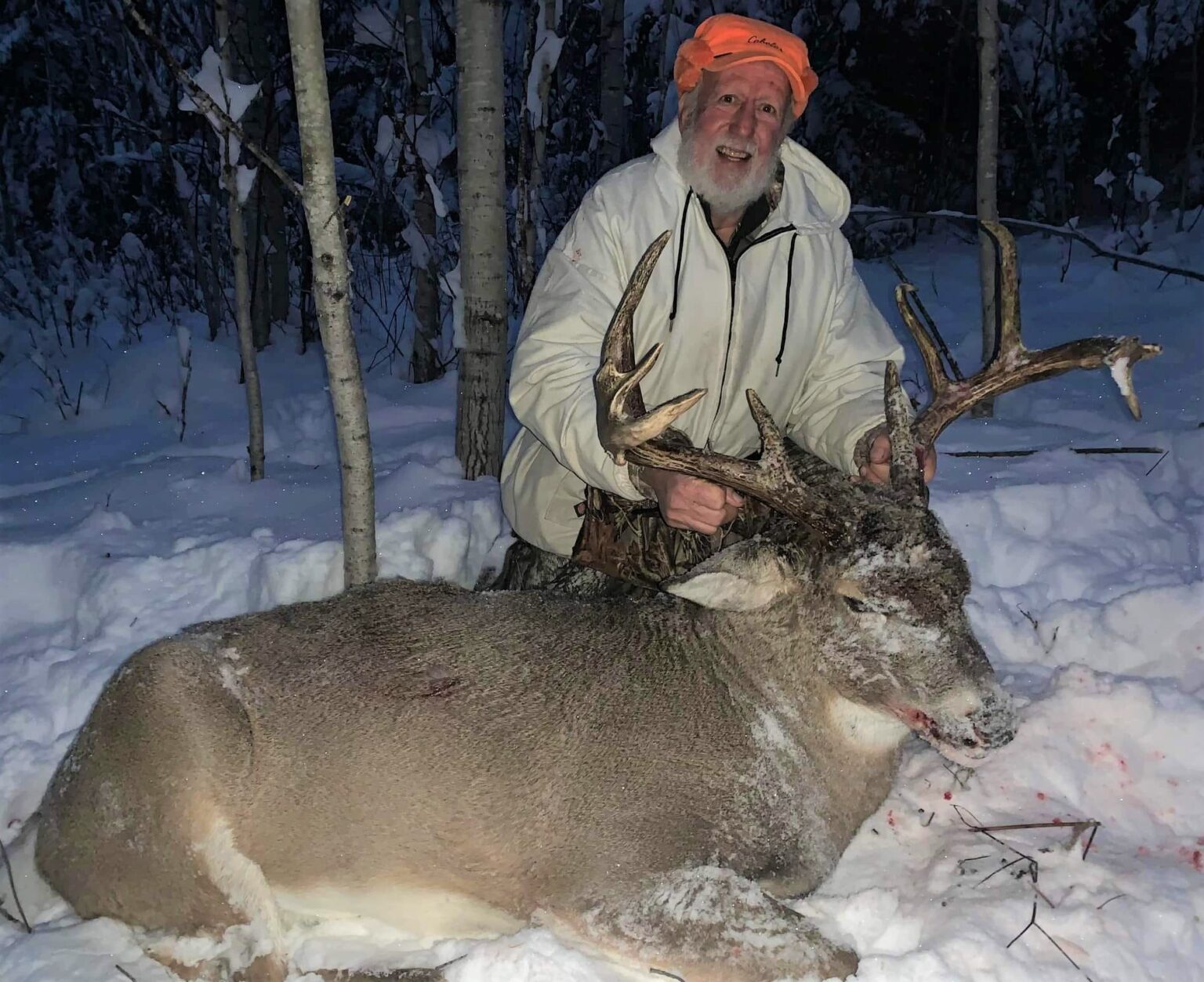 Trophy hunting Whitetail Deer with Saskatchewan Big Buck Adventures
